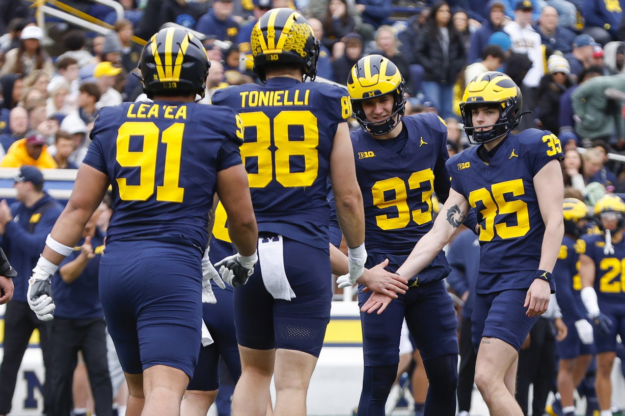 Notre Dame Sees Another Defeat As Michigan Lands Four Star Talent